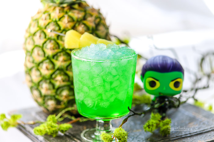 Guardians of the Galaxy Gamora Drink| The Green Pineapple Mocktail