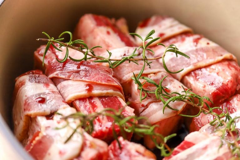 Bacon-Wrapped Braised Short Ribs with Cheesy Grits