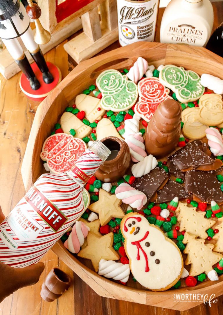 Snowman Shots Made With White Chocolate Liqueur