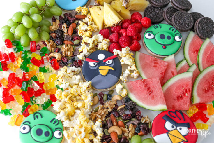 Angry Birds Party Board - Angry Birds Birthday Party Idea