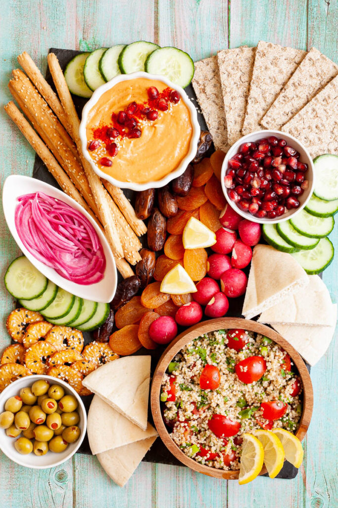 30+ Delicious Grazing Board Ideas