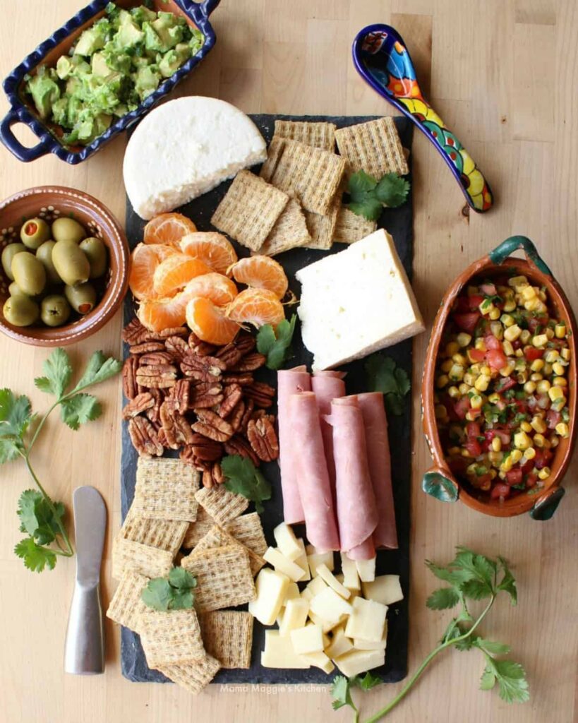 30+ Delicious Grazing Board Ideas
