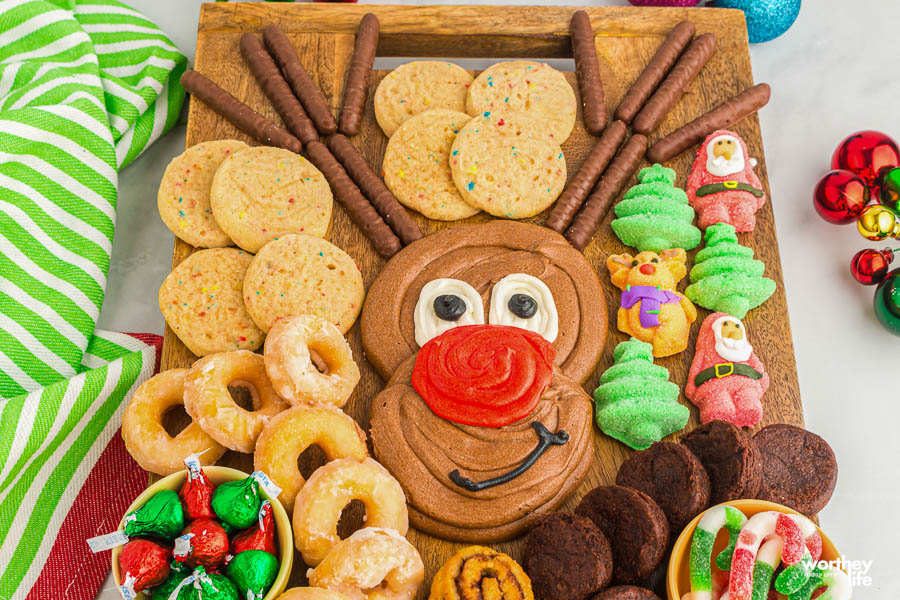 Reindeer Buttercream Board