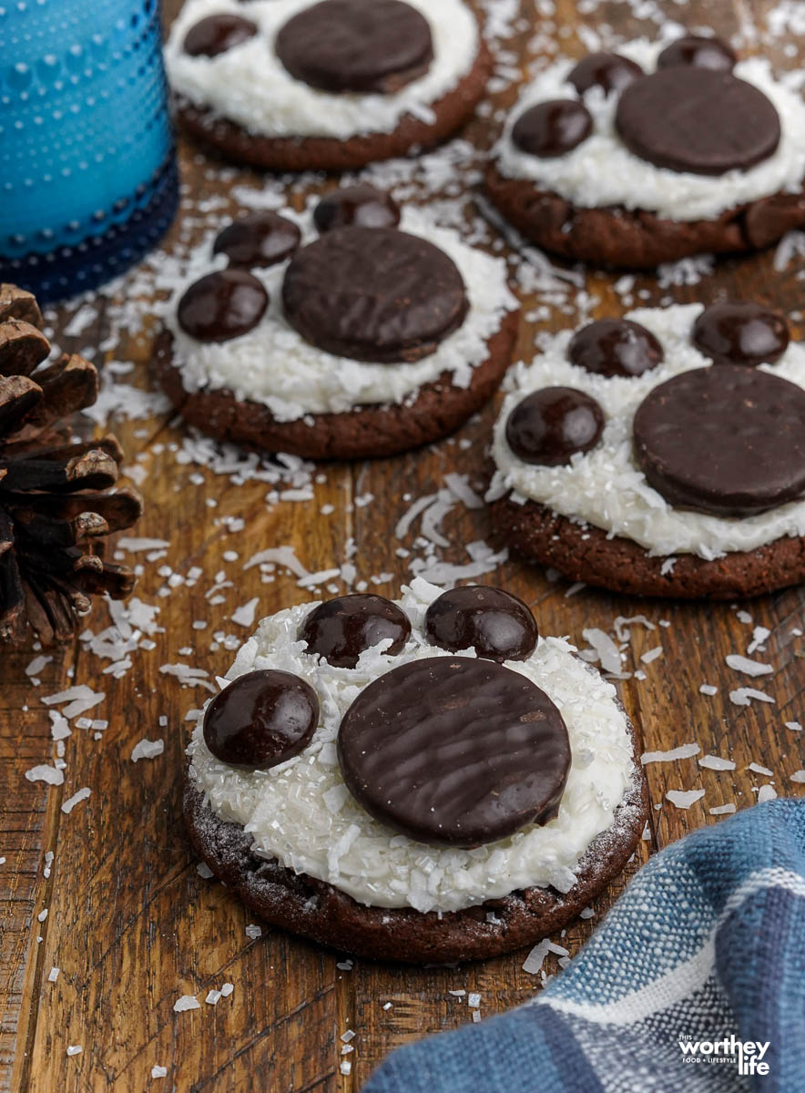 No Bake Polar Bear Paws Cookies