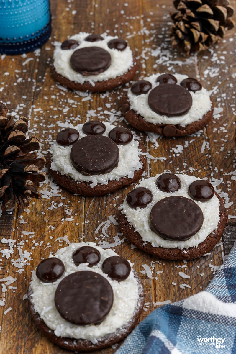 No Bake Polar Bear Paws Cookies