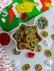 Grinch Pretzel Rings Recipe